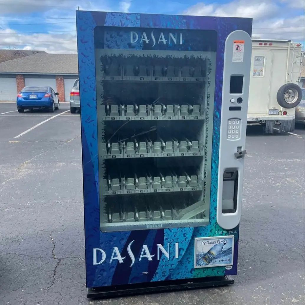 Vending Machines – Standard Wholesale Pallets Liquidation